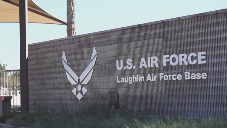 Laughlin AFB Guide | 2026 Housing, Pilot Training & Family Services
